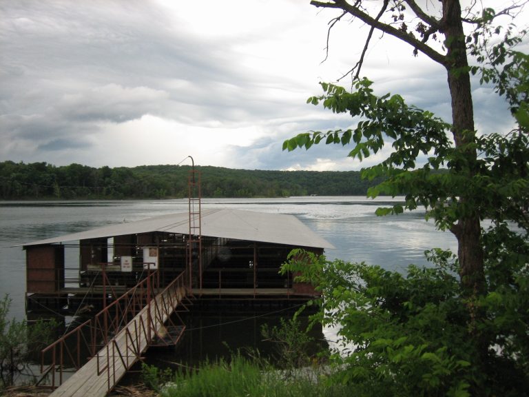 Kings Harbor – On the Kings River arm of Table Rock Lake
