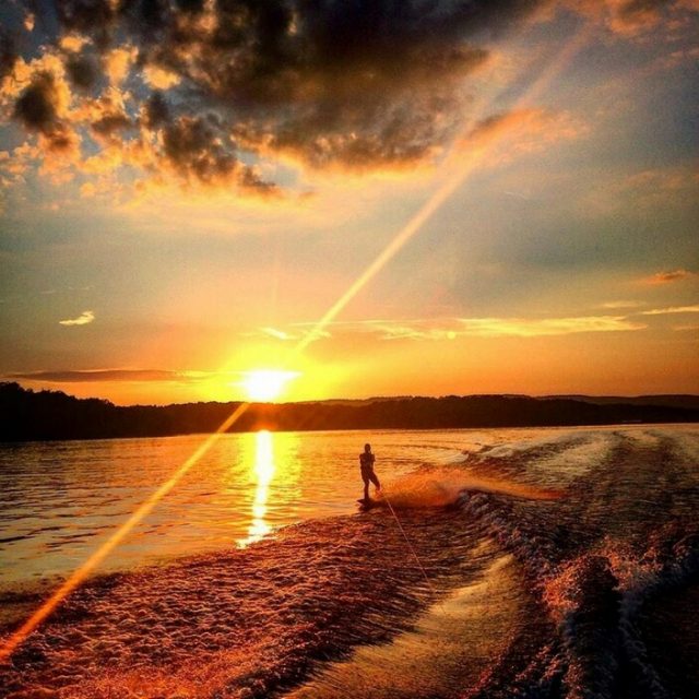 Kings Harbor – On the Kings River arm of Table Rock Lake